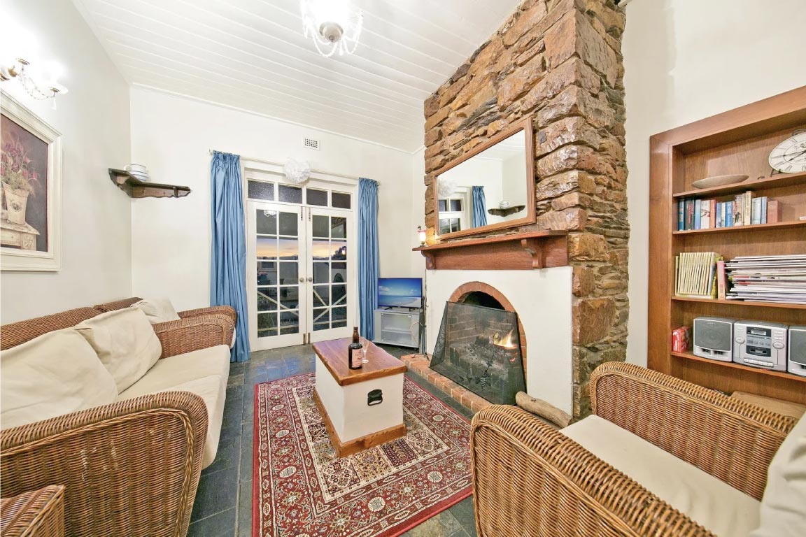 Cottage - Mt Bera Vineyards